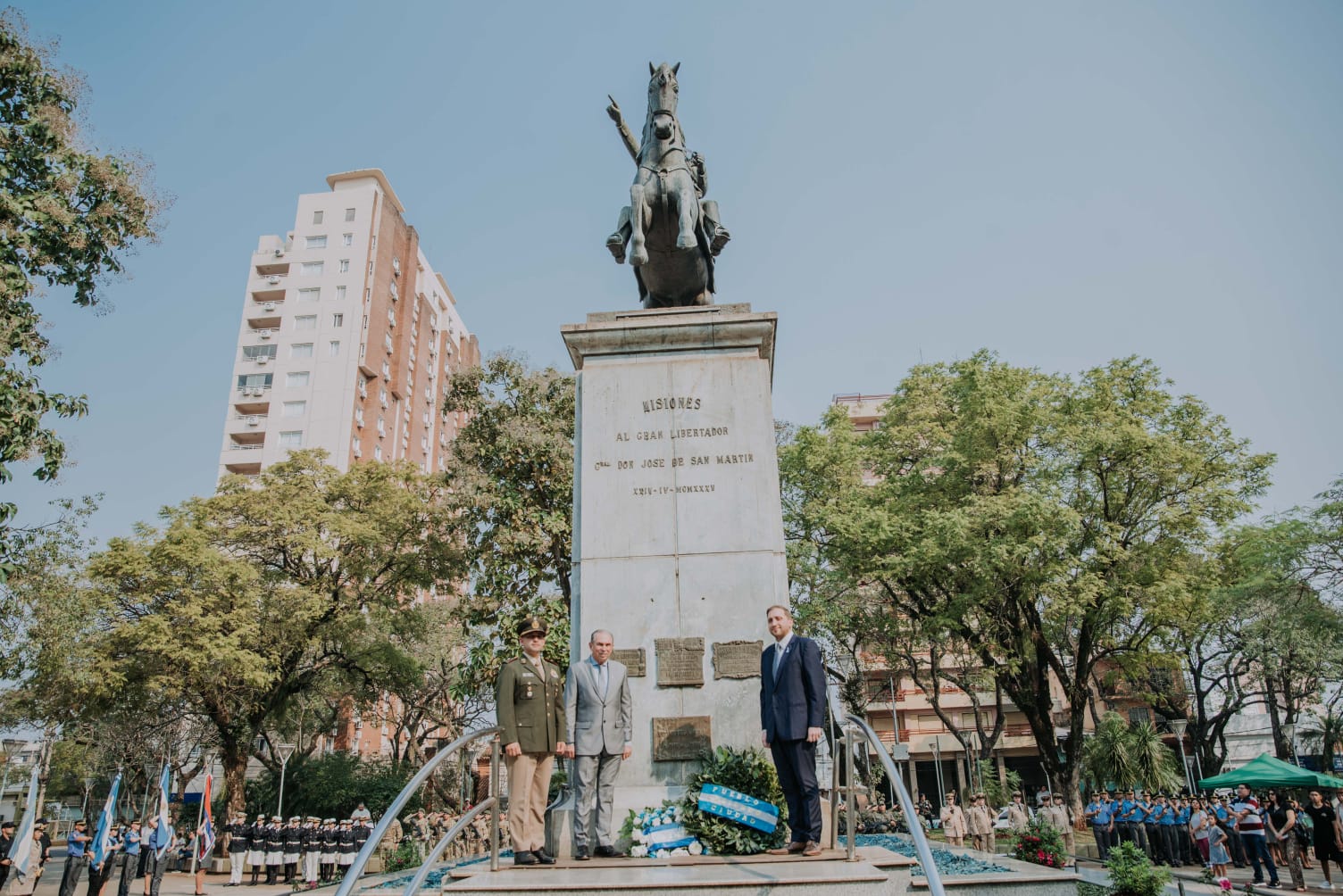Posadas conmemoró el 174° Aniversario del fallecimiento del General San ...